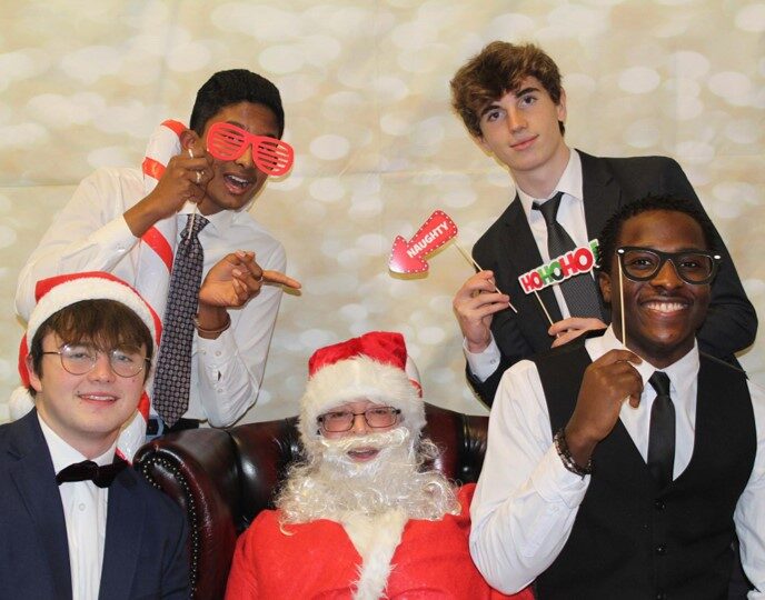 Christmas in the boarding community - Langley School